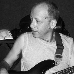 דני צוקרמן - מורה לבס וגיטרה עם ניסיון של 15 שנים | YAMAHA